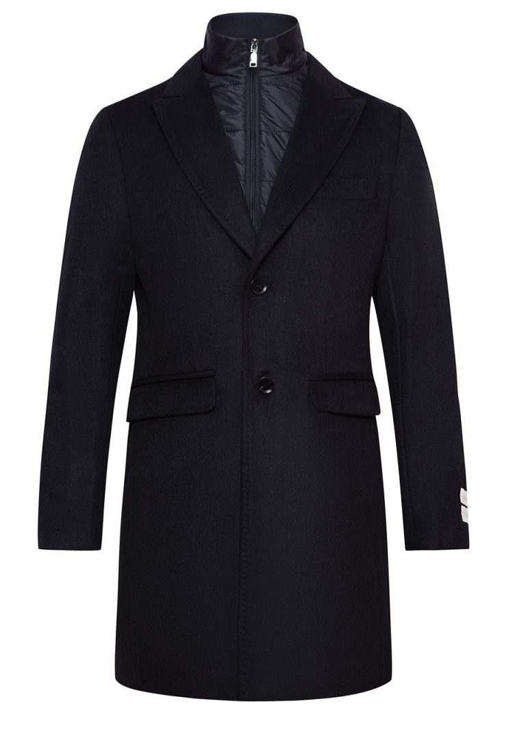 Coats – Moncrief