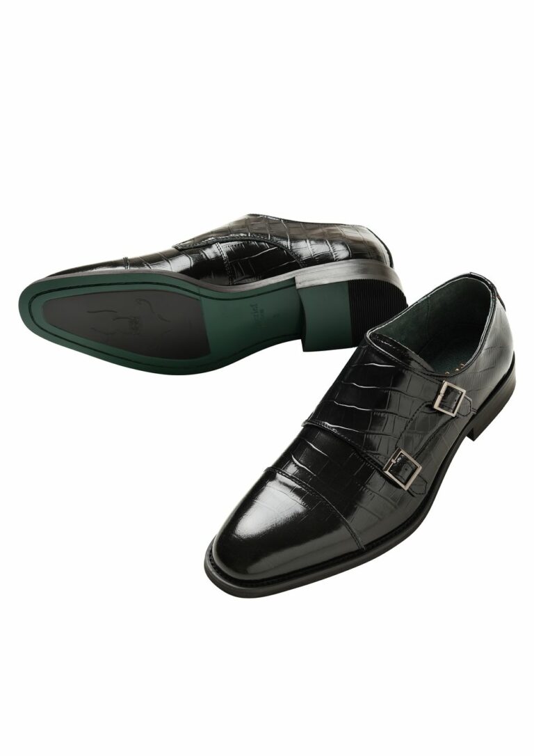 Footwear – Moncrief